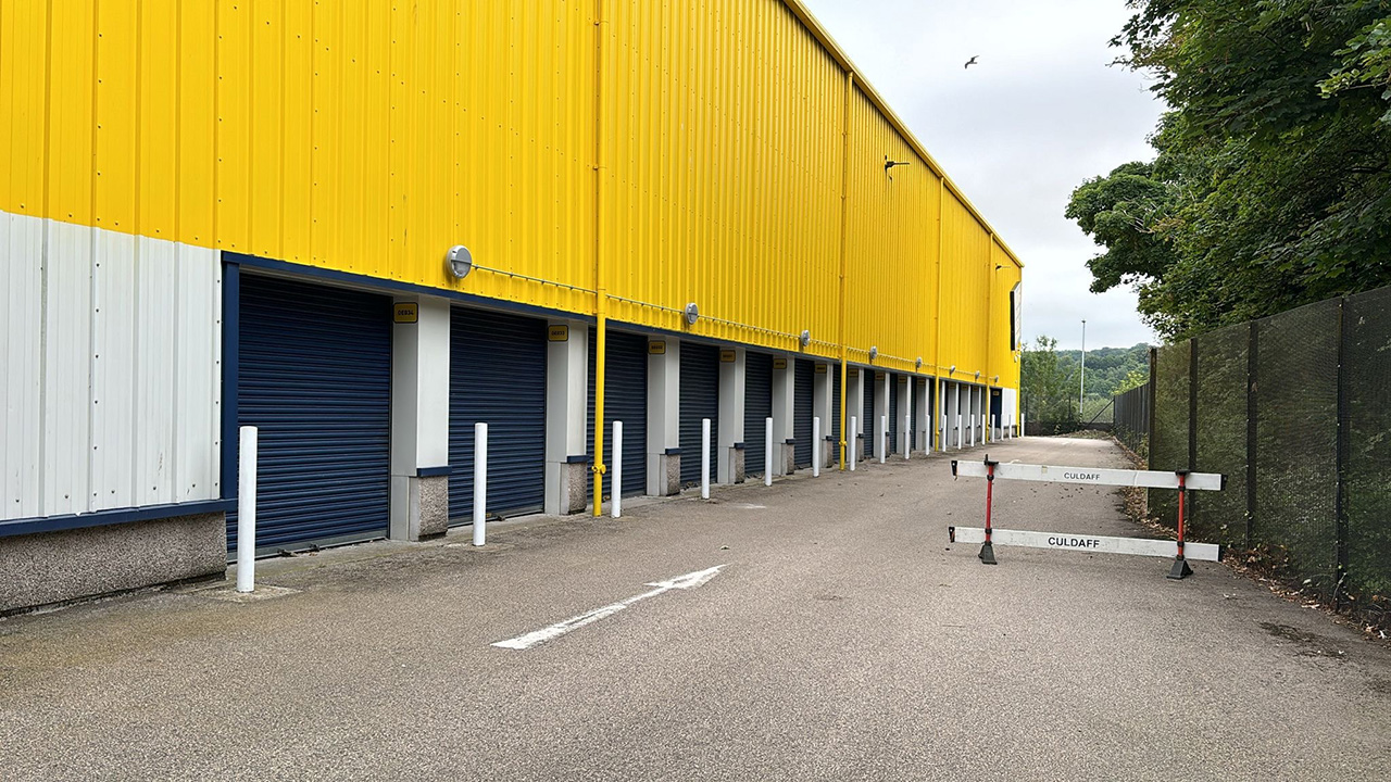 External lockups in Aberdeen | Drive-up lockups | Big Yellow