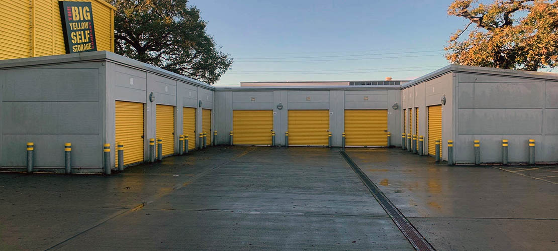 External lockups in Byfleet | Drive-up lockups | Big Yellow