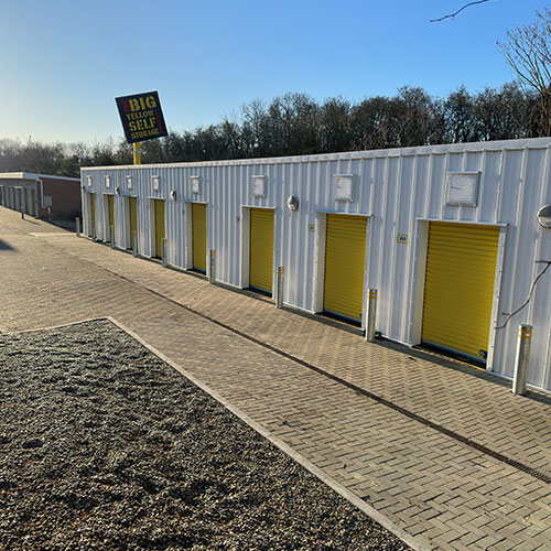External lockups in Milton Keynes | Drive-up lockups | Big Yellow