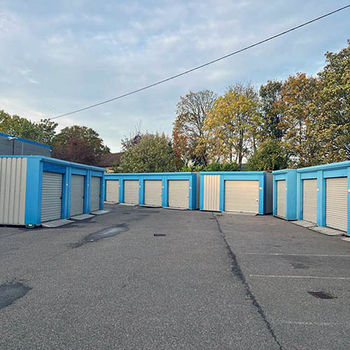 External lockups in Oxford | Drive-up lockups | Big Yellow