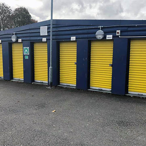 External lockups in Peterborough | Drive-up lockups | Armadillo