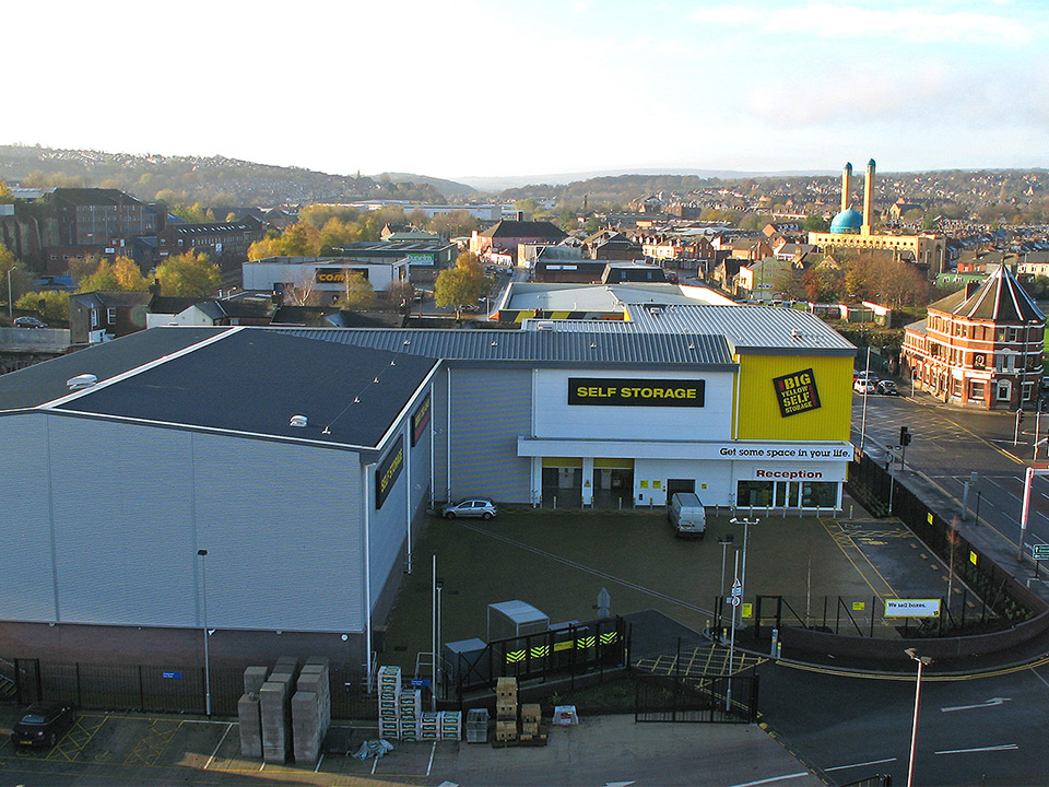 Sheffield Bramall Lane Self Storage Units | Big Yellow