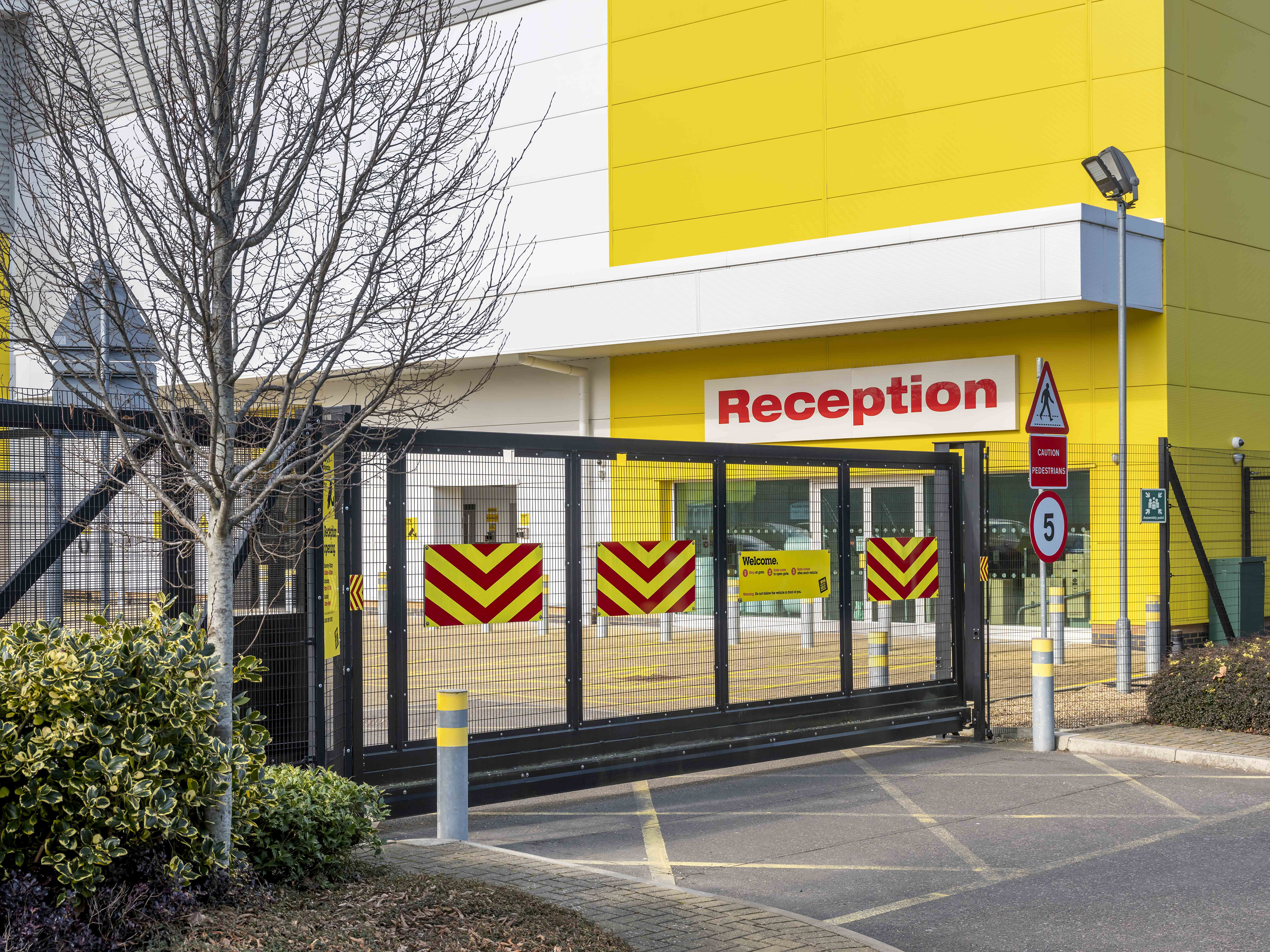 Bristol Ashton Gate Self Storage Units | Big Yellow